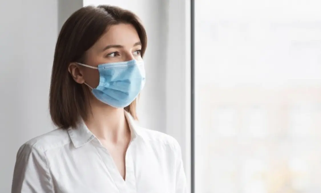 Safe Care Blog | Cara Mencegah Sakit Tenggorokan Saat Menelan