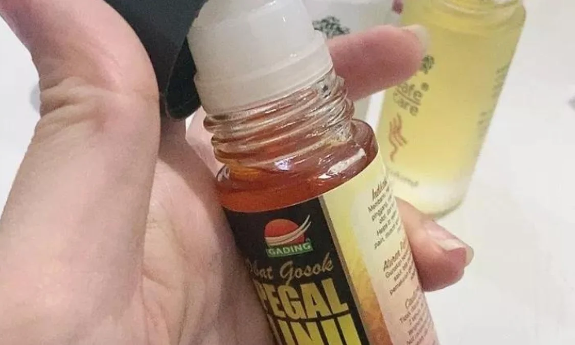 Safe Care Blog | Kenapa Punggung Terasa Sakit dan Pegal?